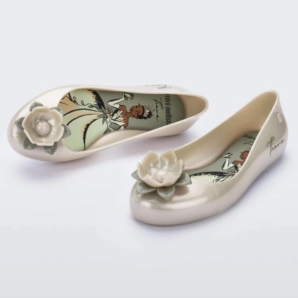 Mini Melissa | Shoes | Mini Melissa Sweet Love Disney Princess Flat ...